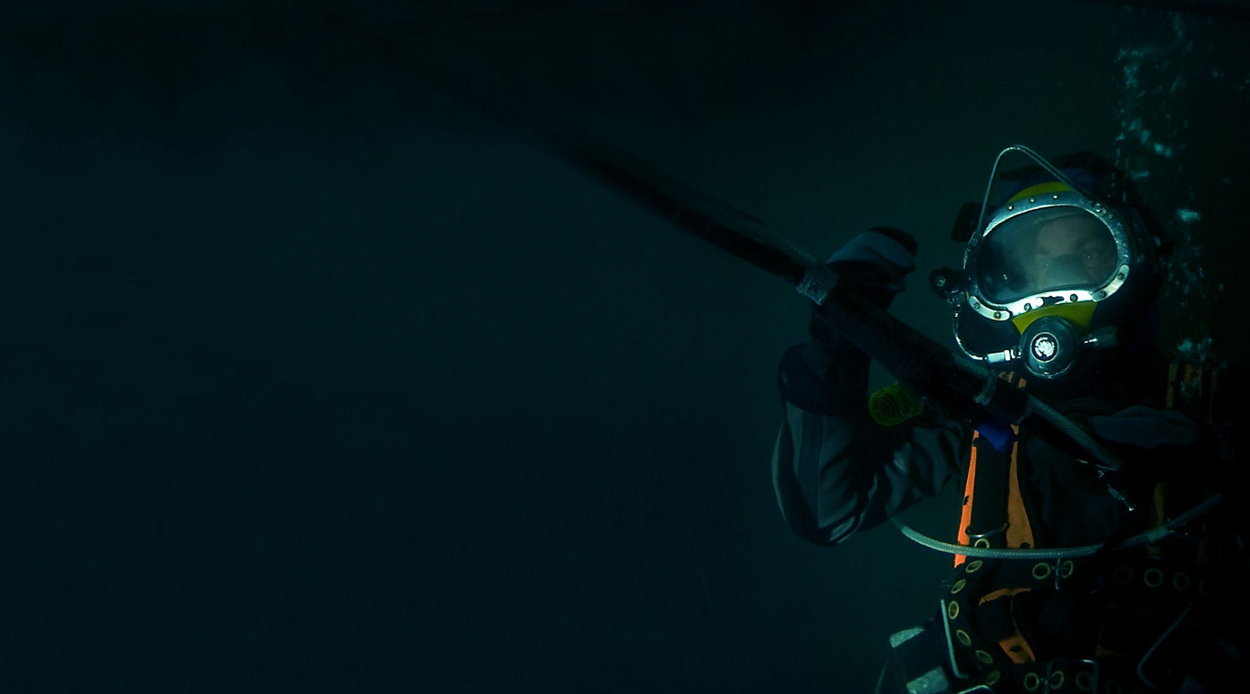 Commercial Dive Locker Team – DeepSea Locker